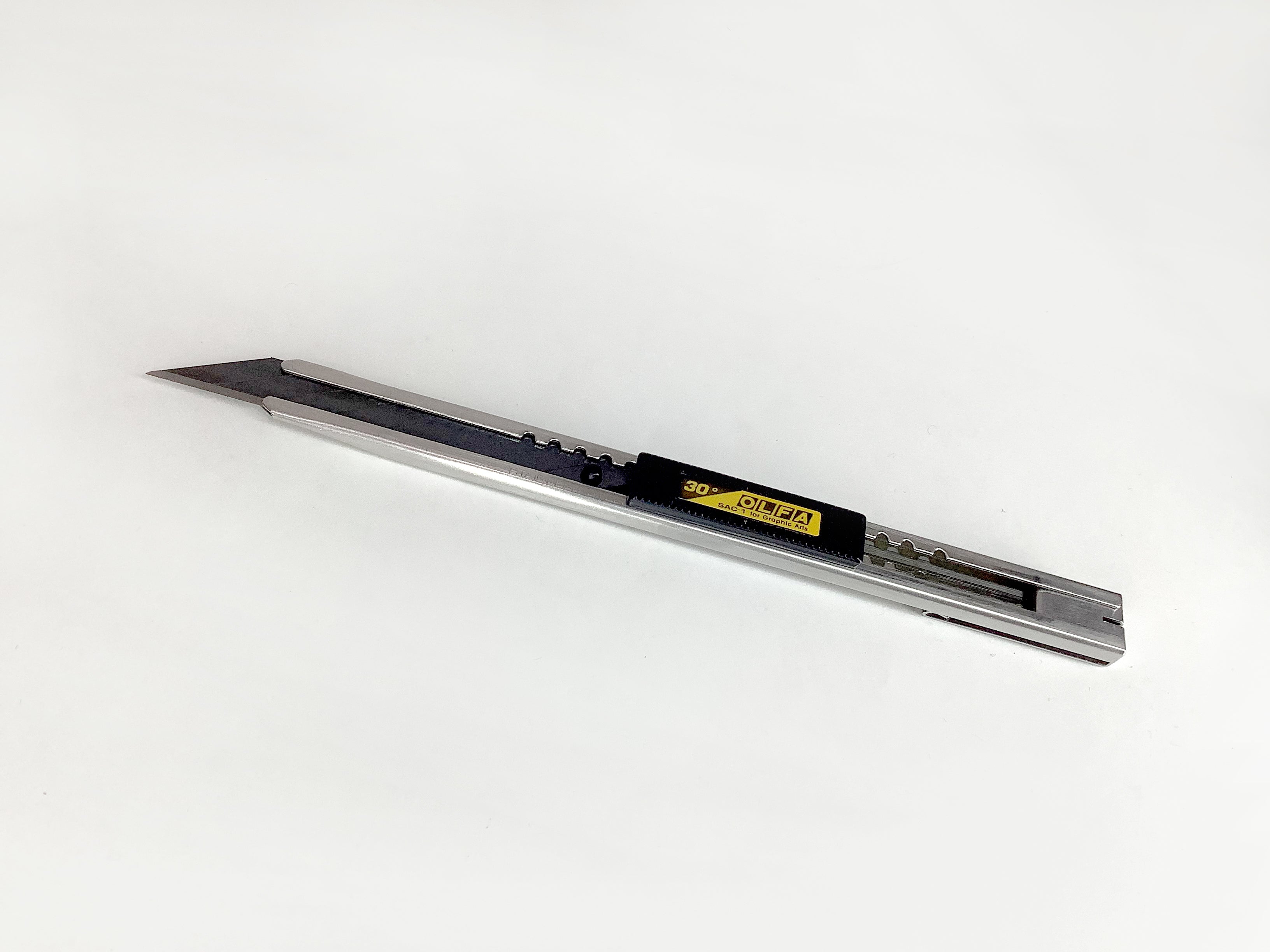 OLFA 30-degree Stainless Steel Knife or Refill Blades | Car Pretty Inc.